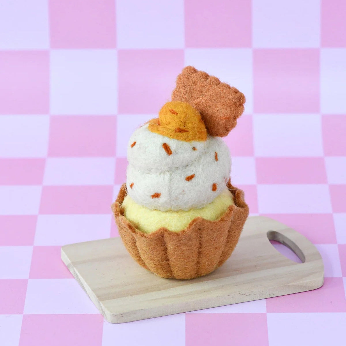 TARA TREASURES Felt Giant Biscoff Cupcake – Forest of Play